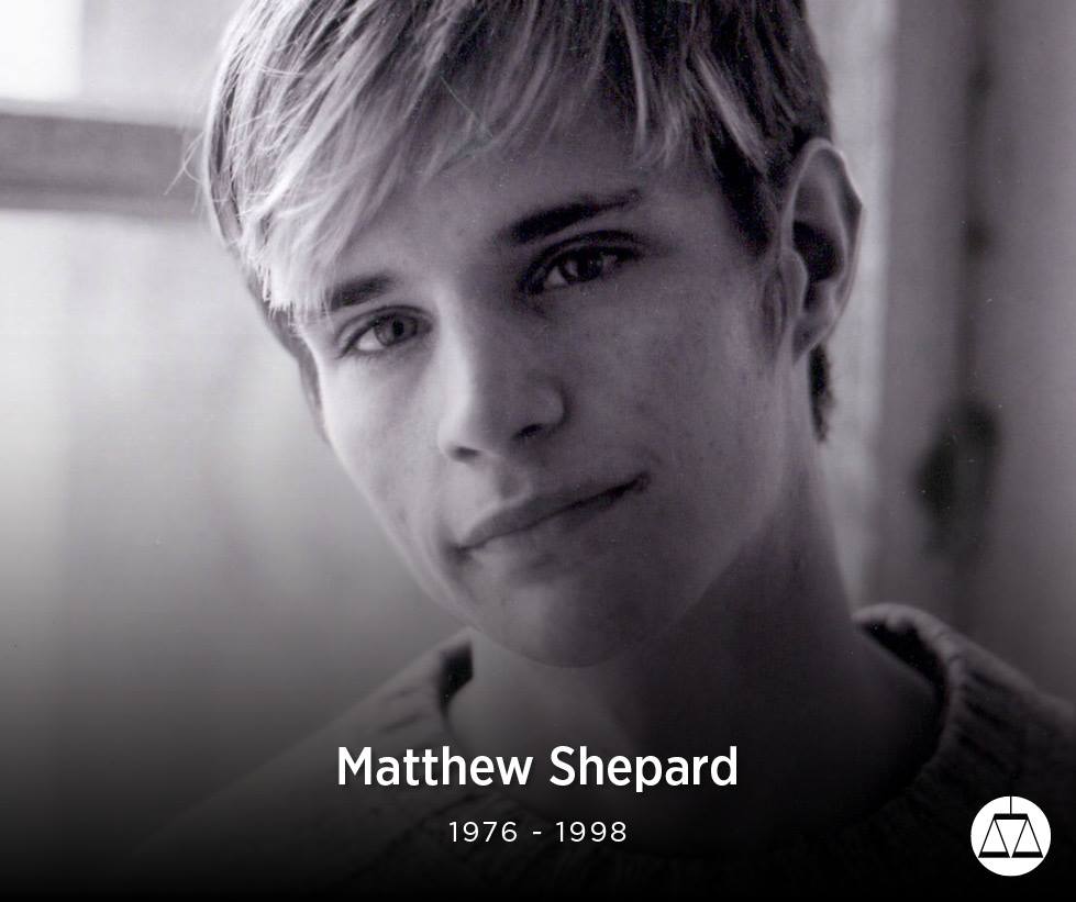 Dva desetljeća nakon ubistva Matthew Shepard pokopan uz počasti - LGBTI.ba